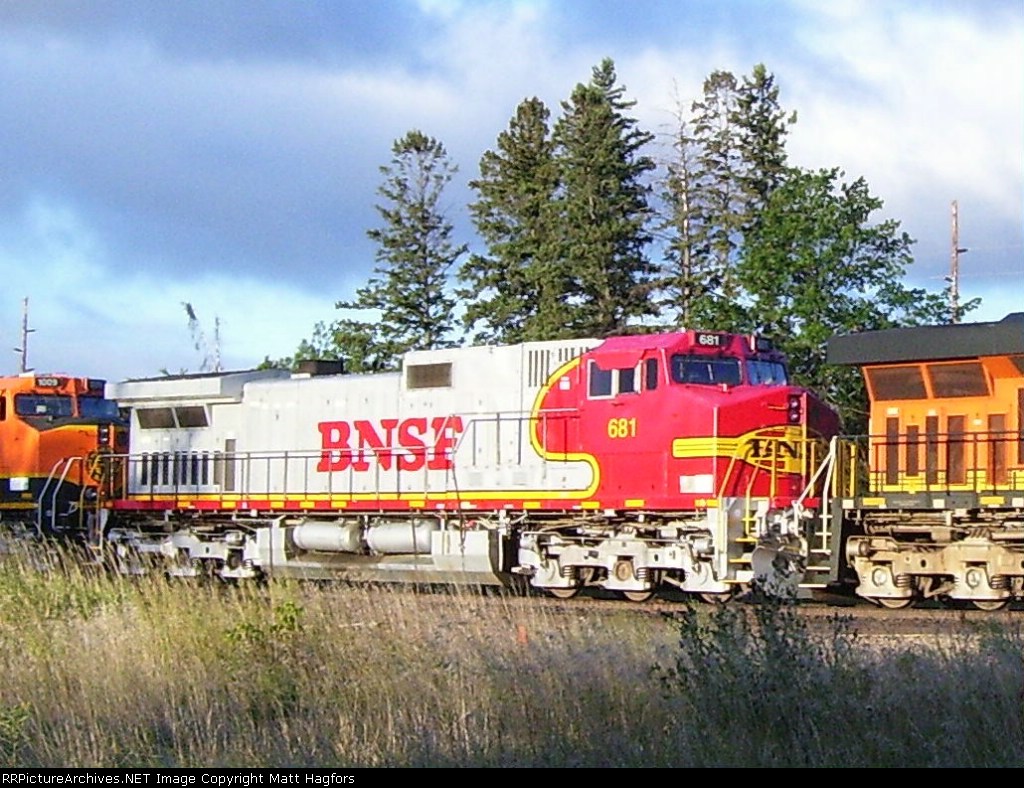 BNSF 681